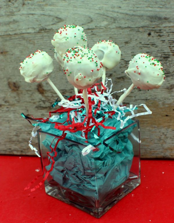 Festive Cake Pops - Best Crafts and Recipes