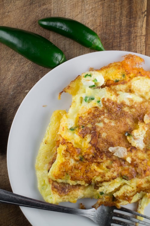 Easy Cheesy Omelet Recipe - Best Crafts and Recipes