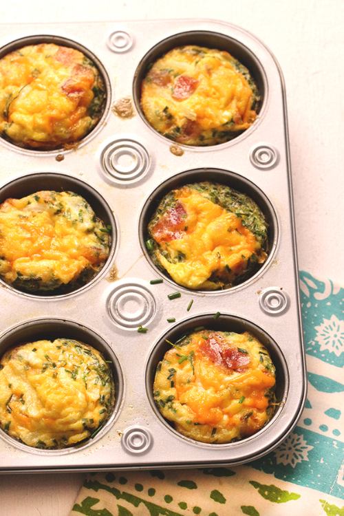 Cheesy Bacon & Chives Omelet Cups Recipe - Best Crafts and Recipes