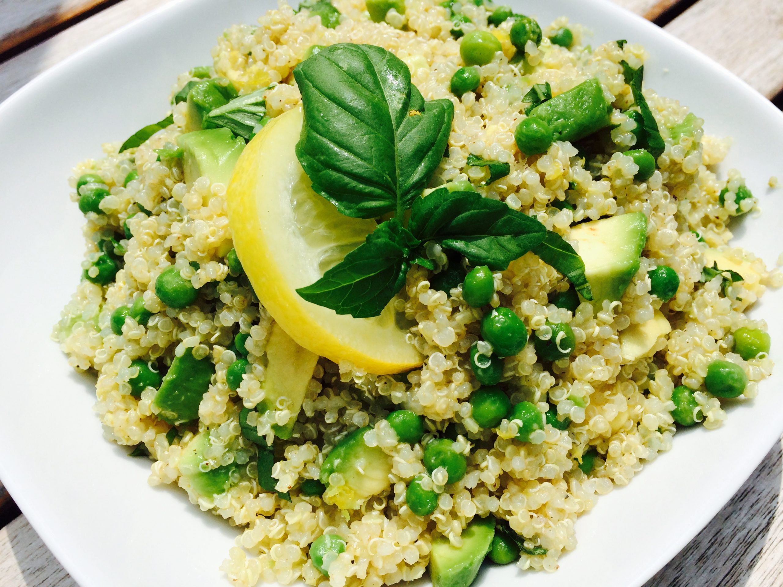 Quinoa And Avocado Salad - Best Crafts and Recipes