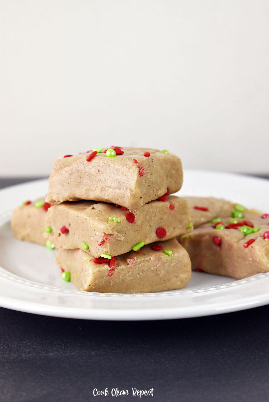 Easy Gingerbread Fudge - Best Crafts and Recipes
