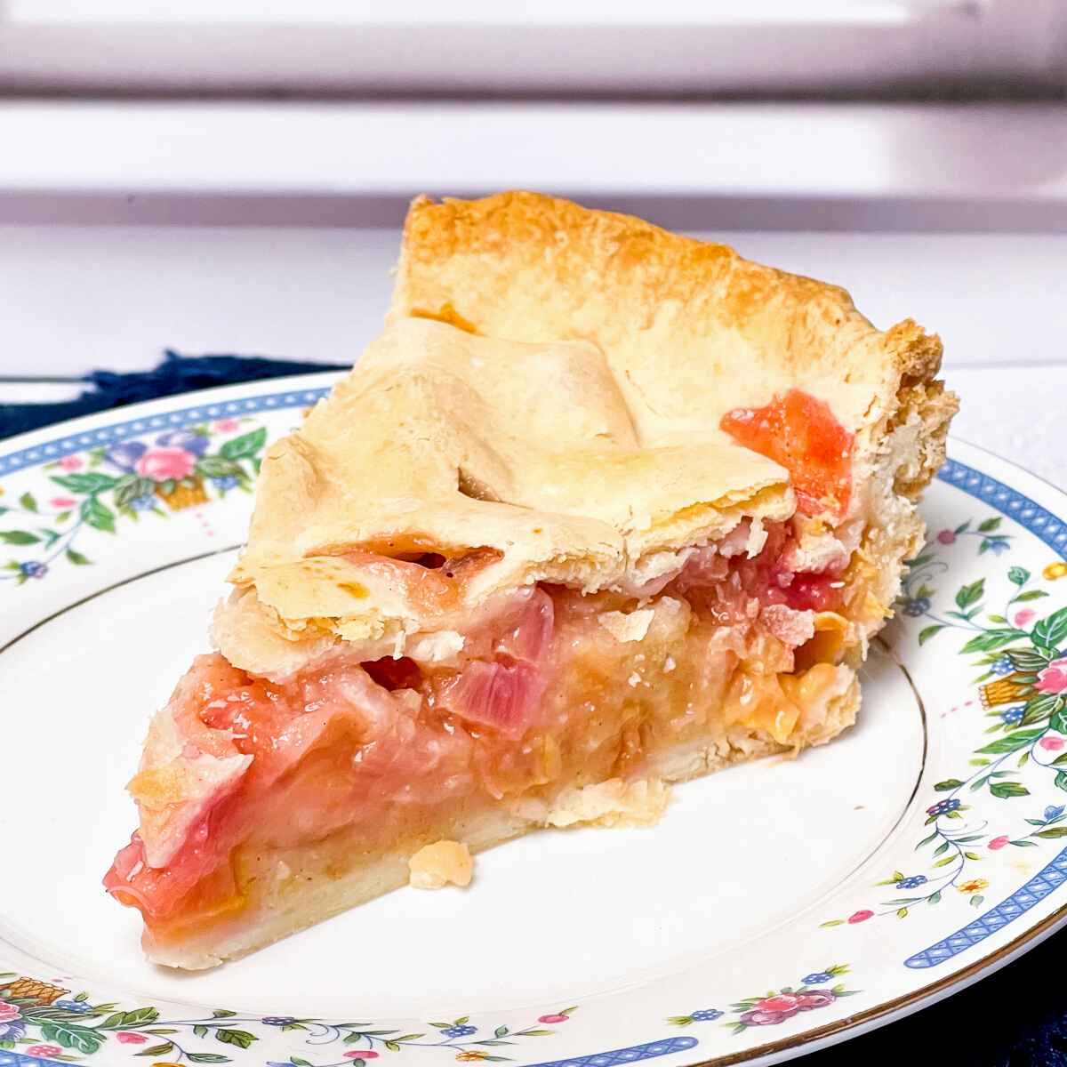 Rhubarb Pie - Best Crafts and Recipes
